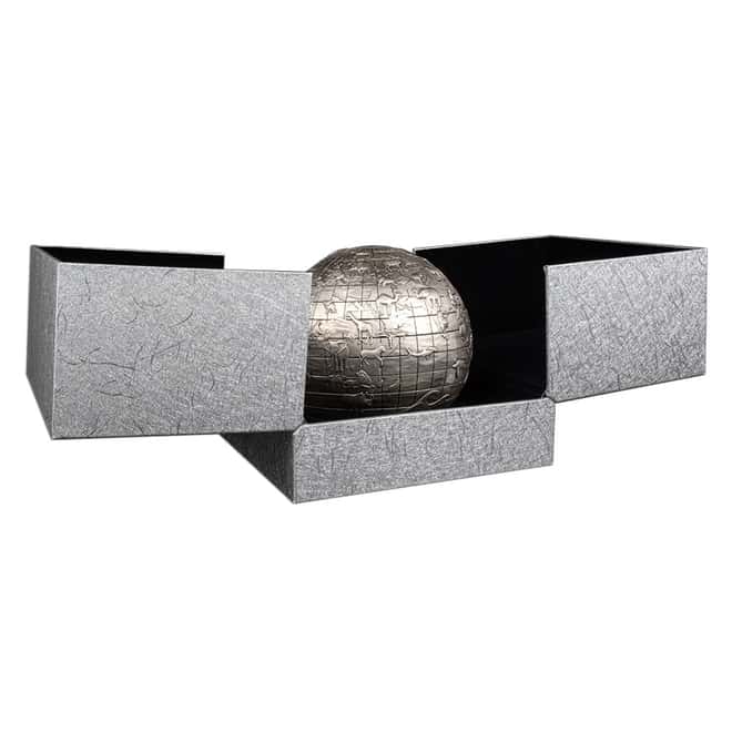 2023 Barbados 1 kilo Silver Animals of the World Globe Coin